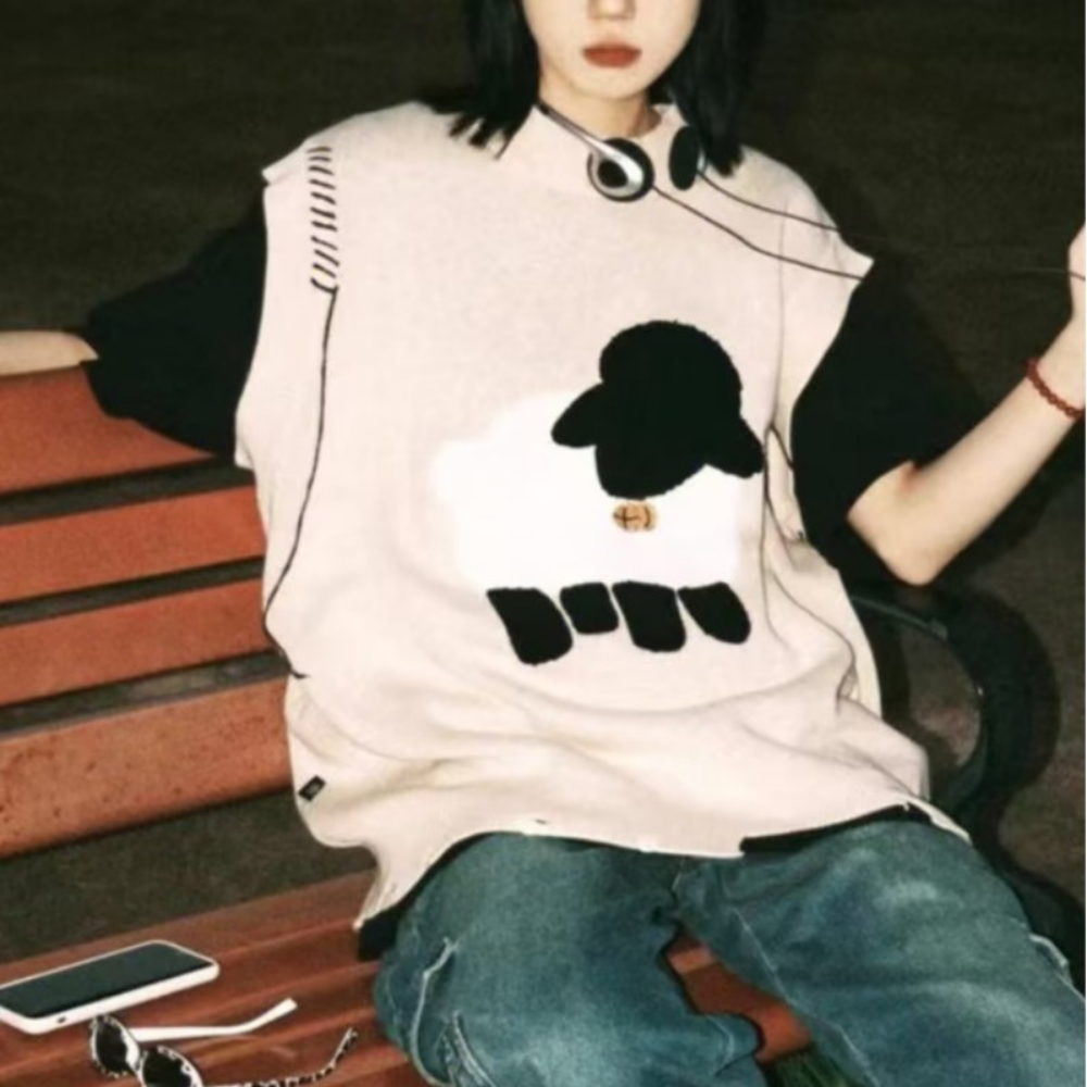 Cute Faceless Sheep Knitted Vest – AokLok (Kclot)